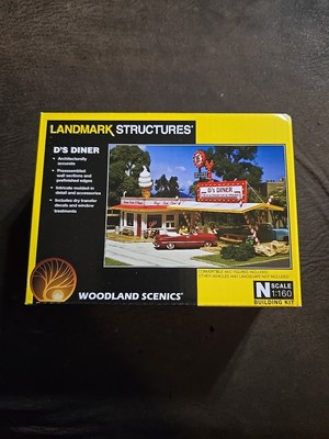 Woodland Scenics - Landmark Structures - D’s Diner - Unassembled Kit ...