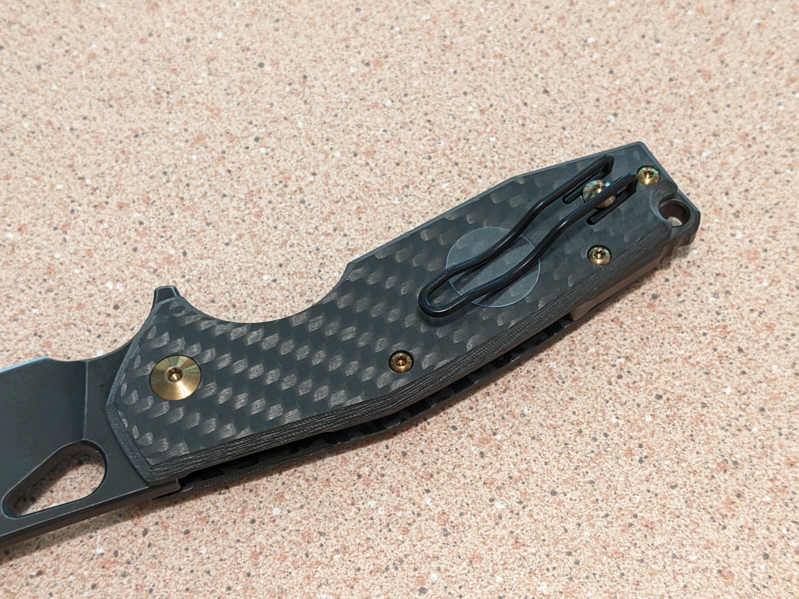 Fox Knives Jesper Voxnaes - Carbon Fiber Vox Yaru Knife - Bohler M390 ...
