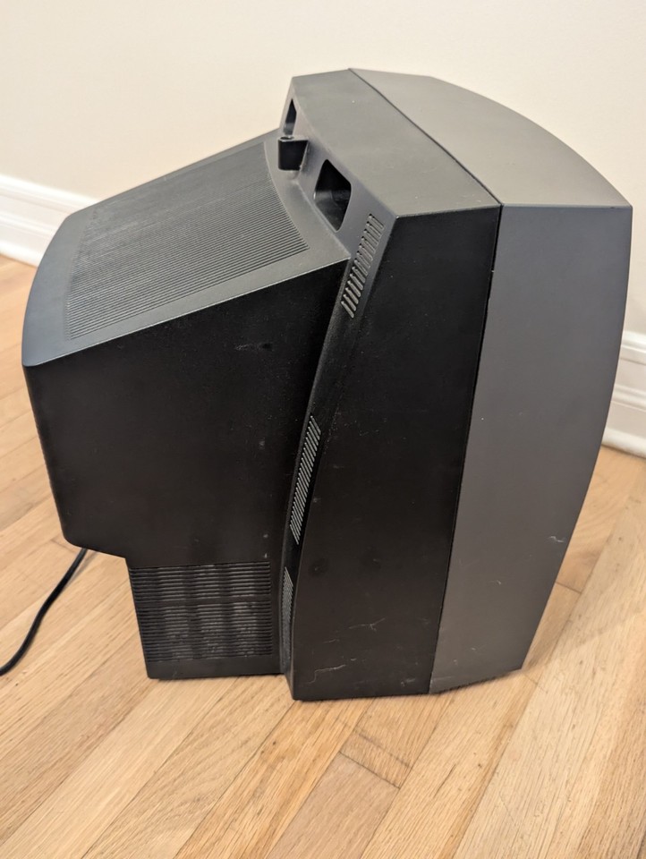 Vintage Funai SV2000 WV13D5 13" CRT TV DVD Player Retro Gaming - Front ...