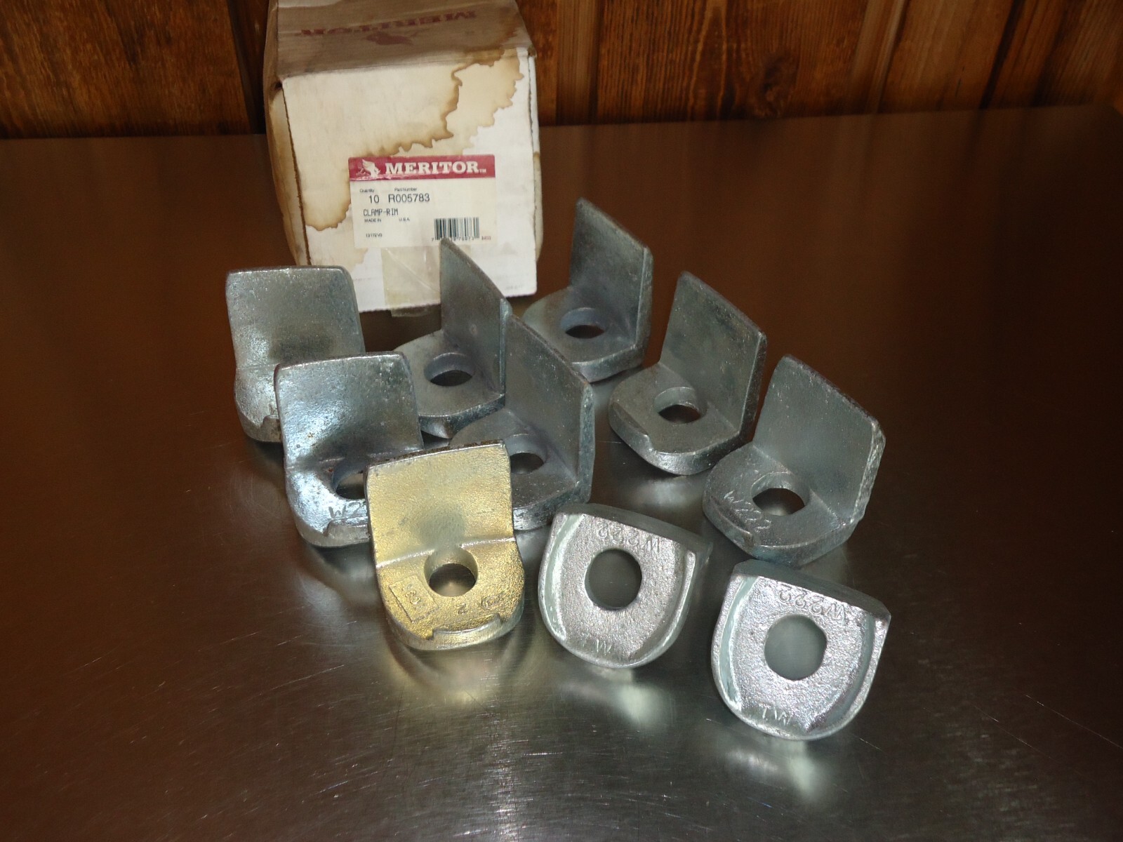 New Meritor Wheel Rim Clamp R005783 Lot of (10) Clamps | eBay
