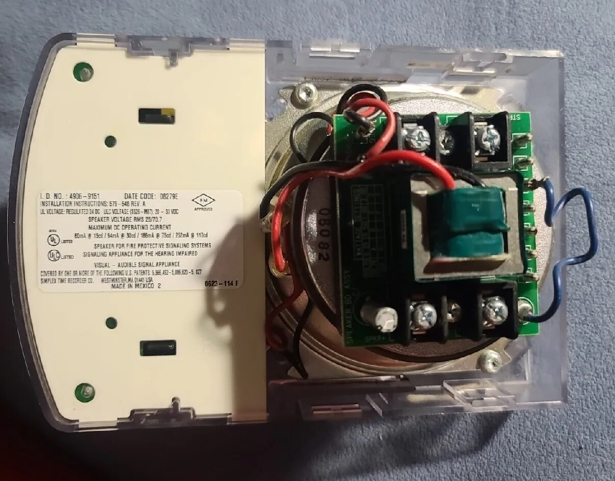Simplex 4906 9151 Truealert Wall Mount Speaker Visible Strobe Fire