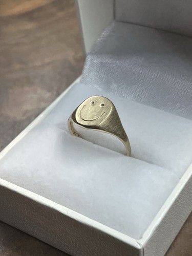 Seb Brown 9ct Gold Smiley Face Signet Ring Size K (UK) - with Original ...