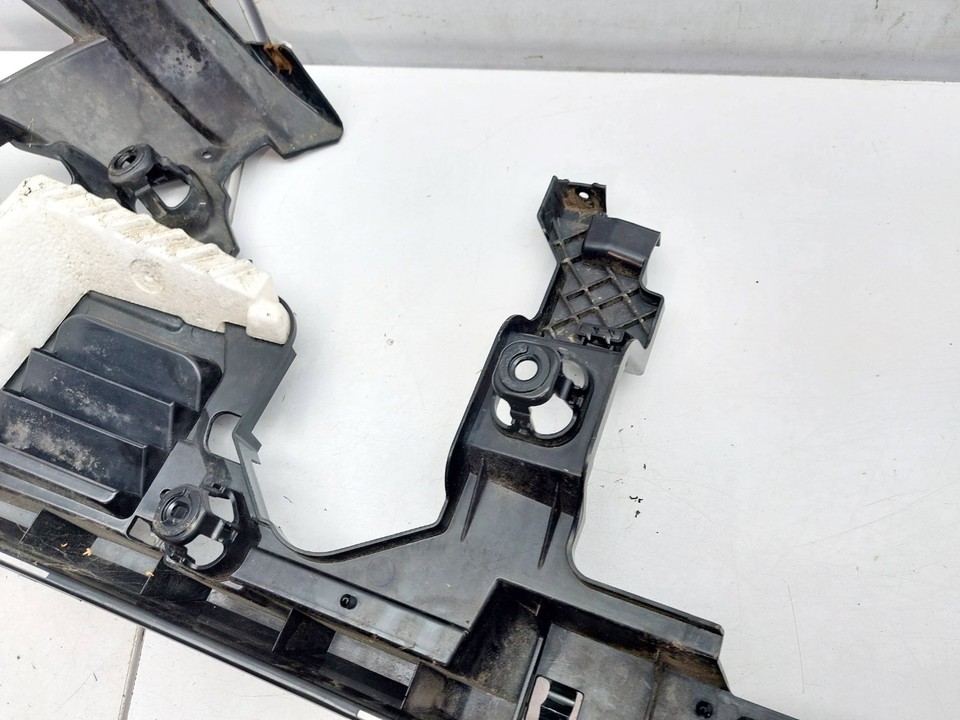 MINI CLUBMAN MK2 F54 2018 REAR LEFT BUMPER BRACKET MOUNT SUPPORT | eBay UK