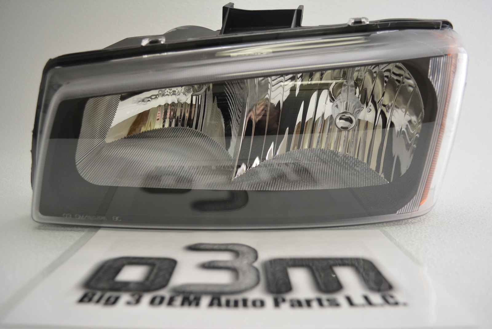 2003-2007 Chevrolet Silverado Avalanche LH Driver Headlight new OEM ...