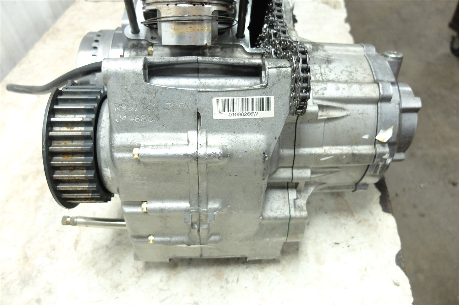 09 Can Am Can-Am Spyder Roadster SE5 engine bottom end cases crank ...