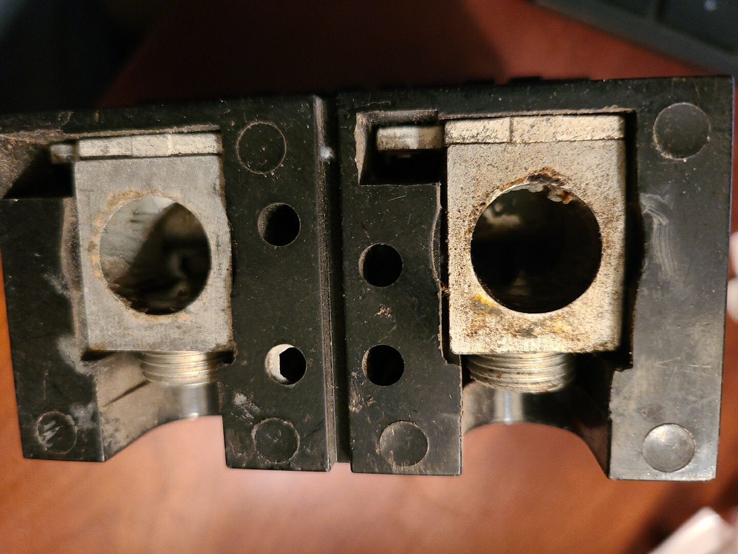 Siemens 240V 150AMP Circuit Breaker Q2150B 783643148710| eBay