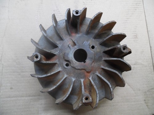 GRAVELY COM. 10 TRACTOR FLYWHEEL KOHLER 10 H.P. GAS ENGINE OLD MOTOR ...