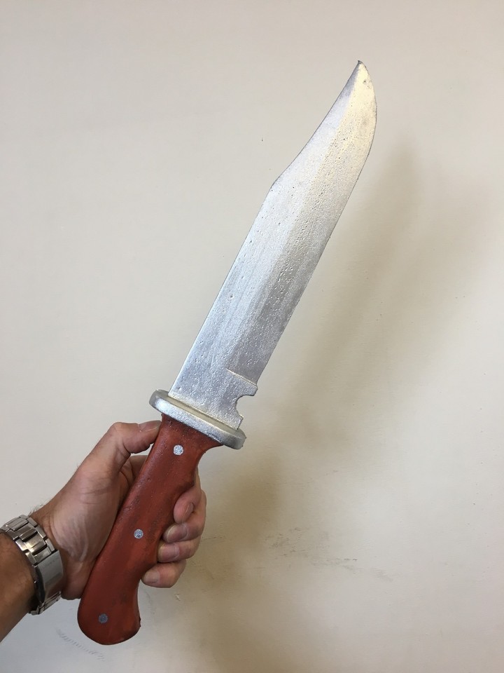 REALISTIC PU HUNTING KNIFE BLOODY HALLOWEEN HORROR PROPS RAMBO JASON ...
