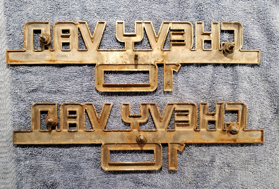 (2) OEM Chevrolet Chevy Van 10 Emblem 14052241 | eBay