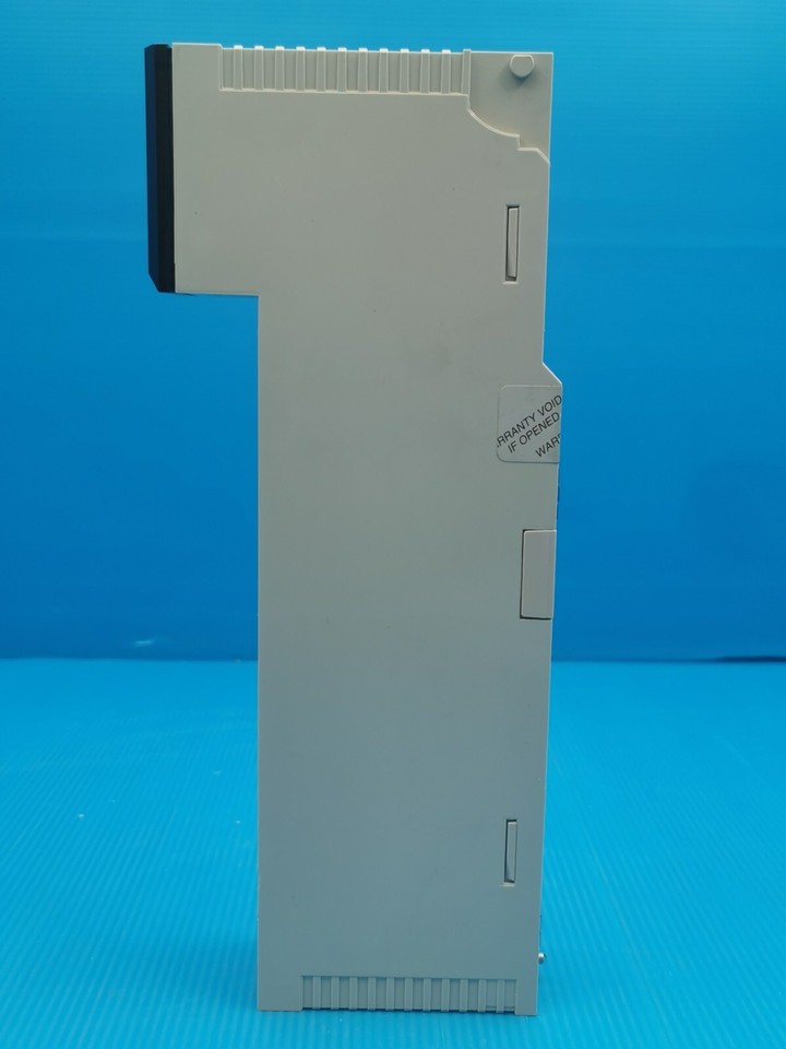 Schneider Electric 140ACO13000 Modicon Quantum Analog Output 8CH ...