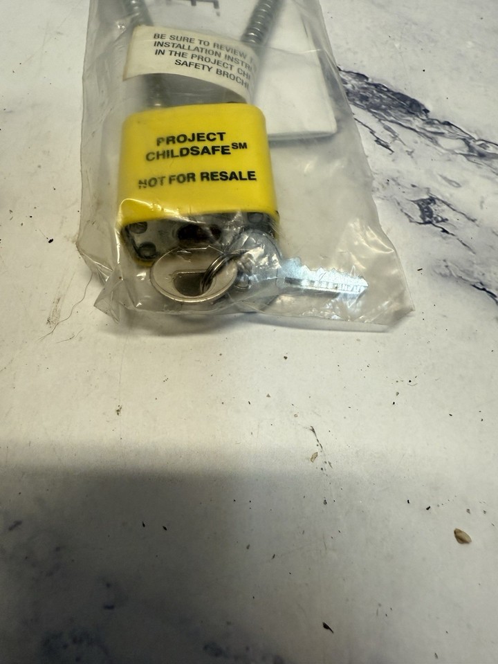 2 PROJECT CHILDSAFE Gun Lock - Child Safe Cable With Padlock, 2 Keys ...