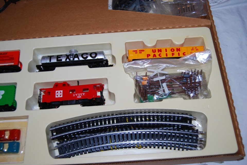 TYCO RAIL MASTER 72 Piece Train Set Vintage Tested Works | eBay