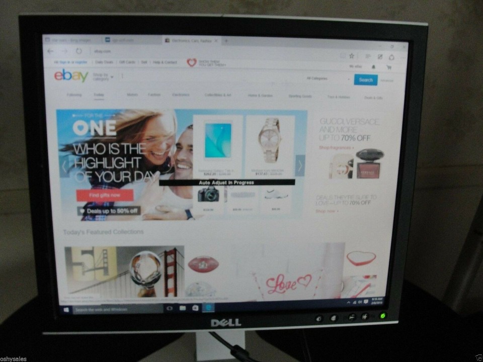 Dual Dell UltraSharp 17" Black/ Black 17-inch LCD Monitors | Black | 5: ...