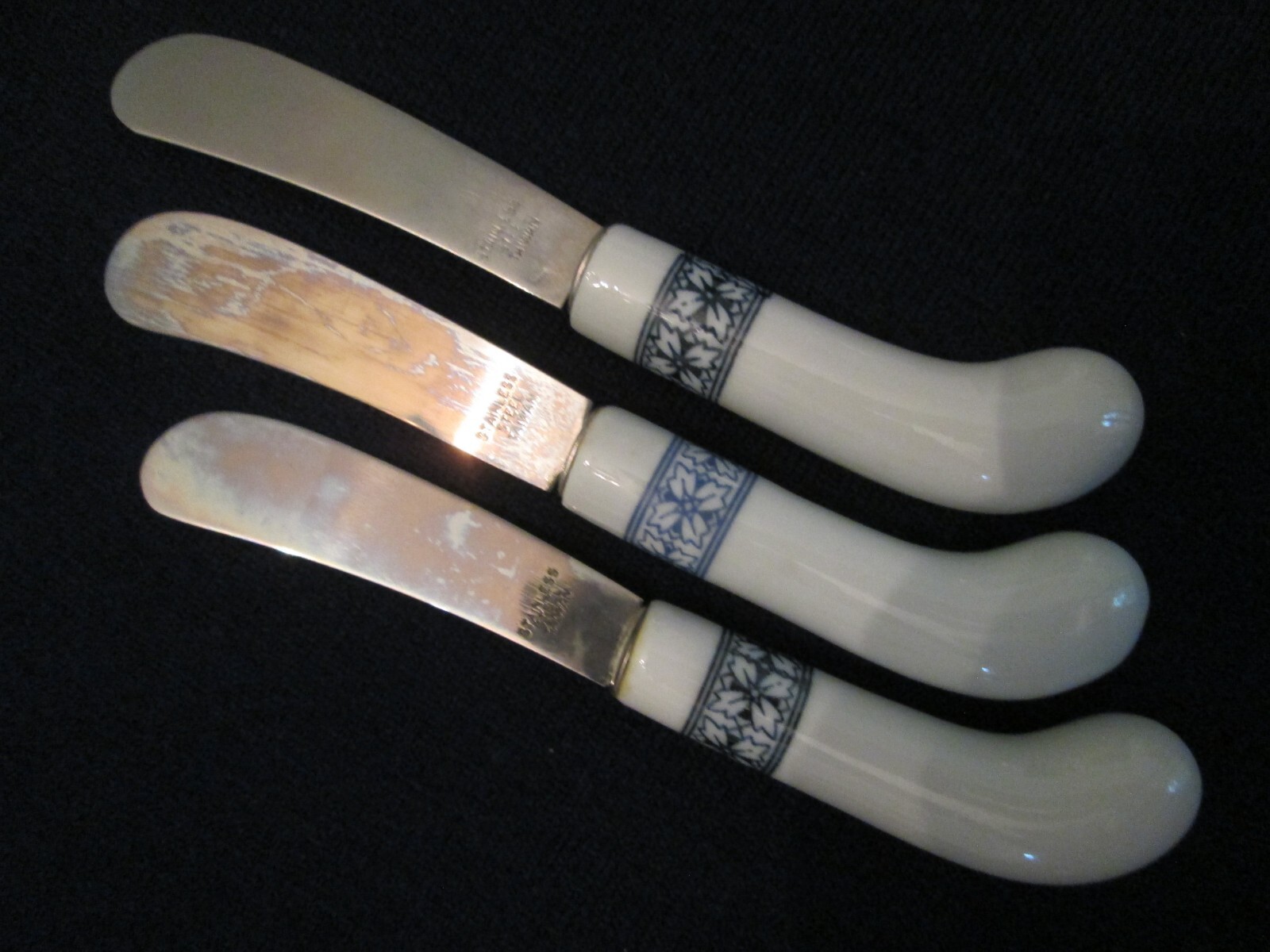 SET 3 SPREADERS! Vintage PORCELAIN & stainless: BLUE border pattern ...