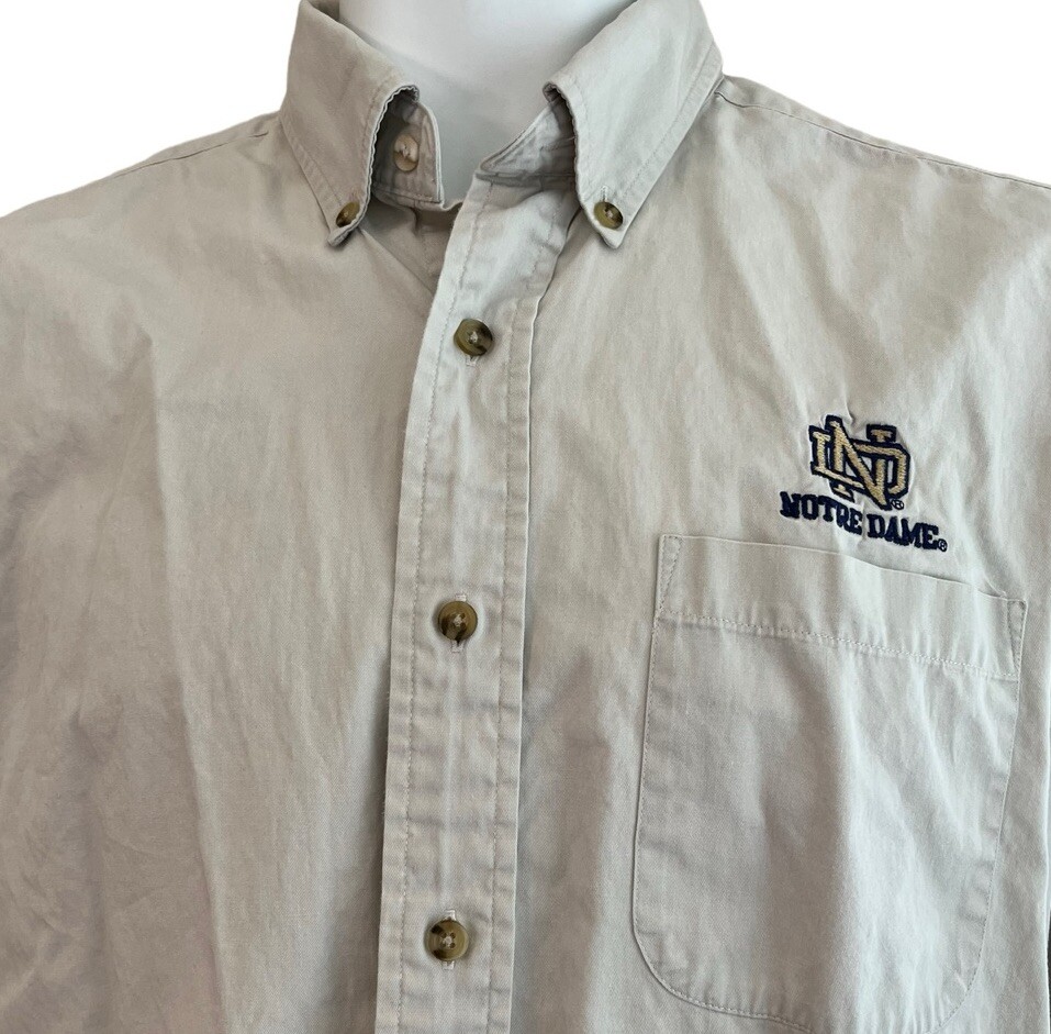 Mens Medium Notre Dame Logo Button Down Shirt Khaki Pocket Crable ...