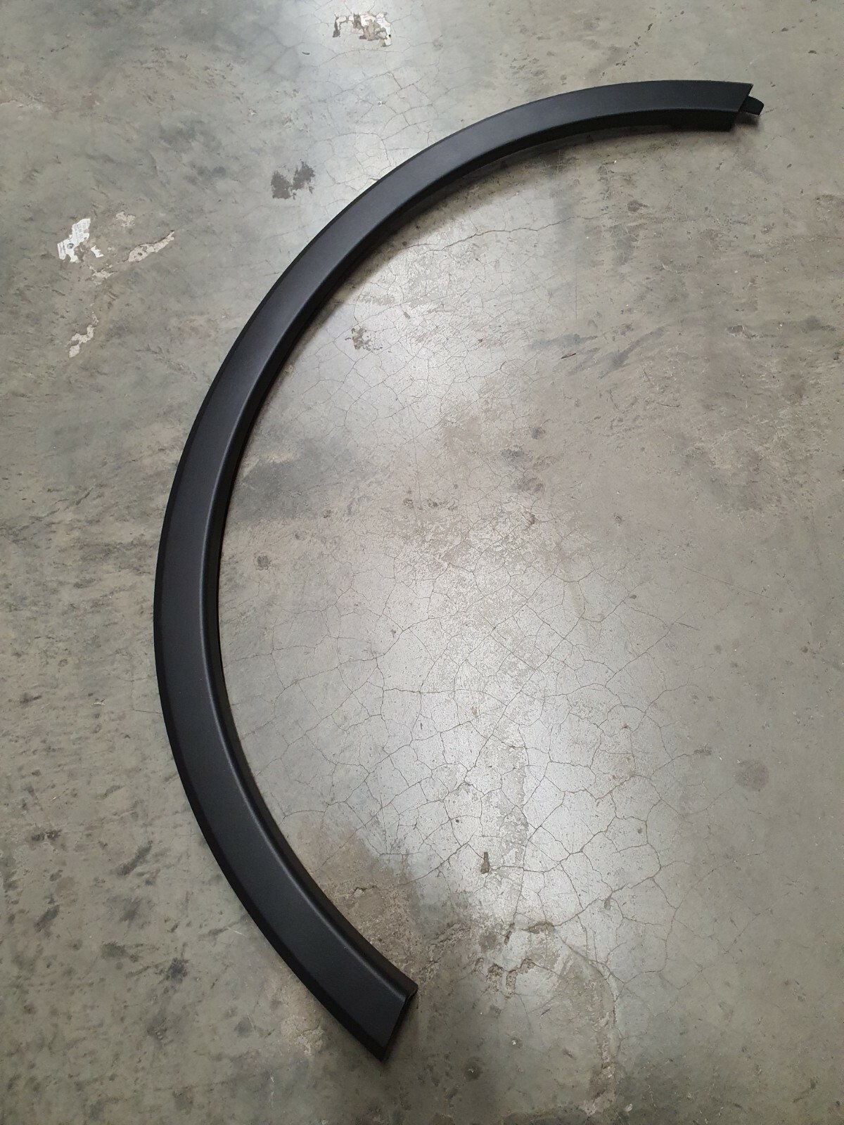 OEM Vauxhall Mokka O/S Right Front Wing Wheel Arch Moulding 95275449 ...