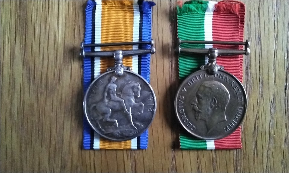 WW1 Frank Potter Mercantile Marine War Medals with box and issue ...