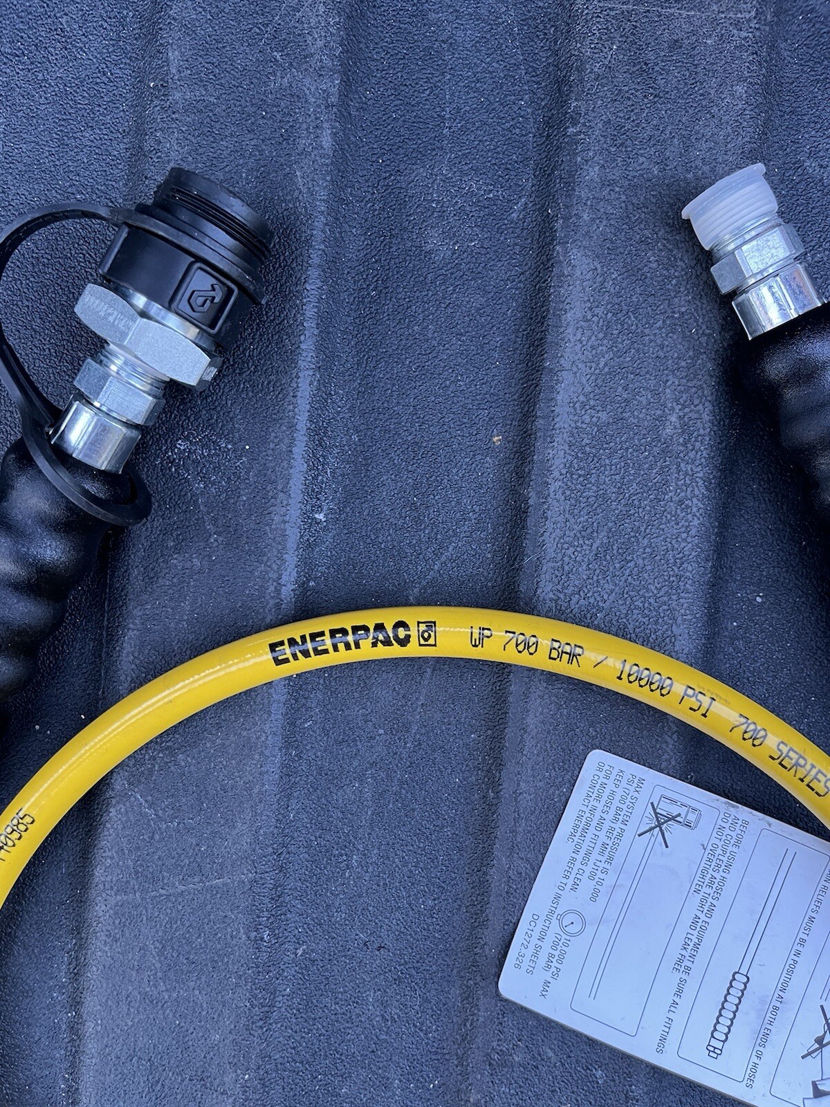 Enerpac WP 700 bar/10000 PSI 700 Series E6 4Q14 Twin Hydraulic Pressure ...