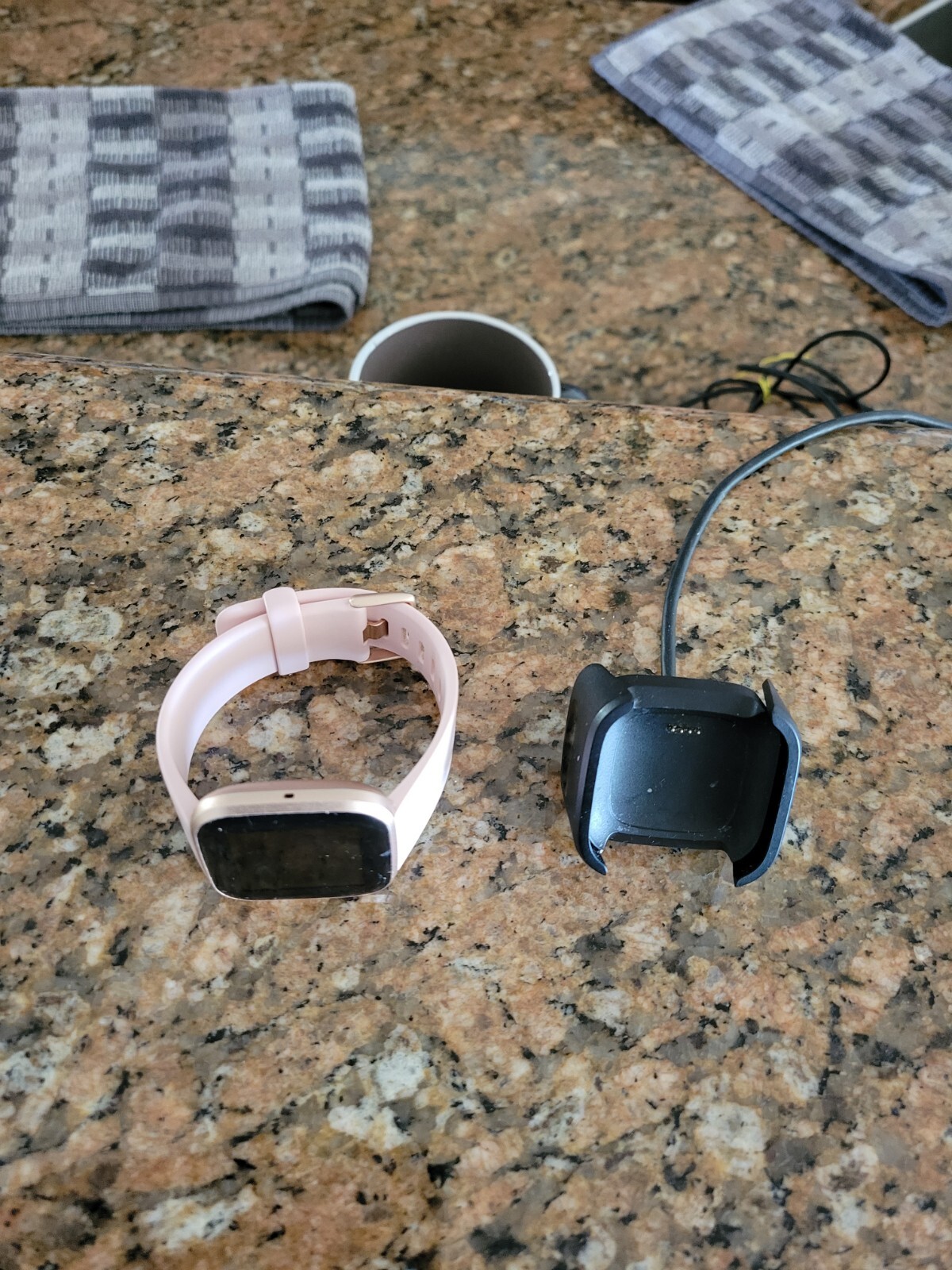 Fitbit Versa Fitness Smartwatch - Peach/Rose-Gold Aluminium includes ...