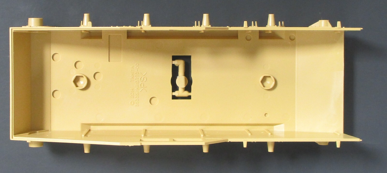 Tamiya 35367 1/35 German Heavy SP Howitzer Hummel Plastic Model Kit ...