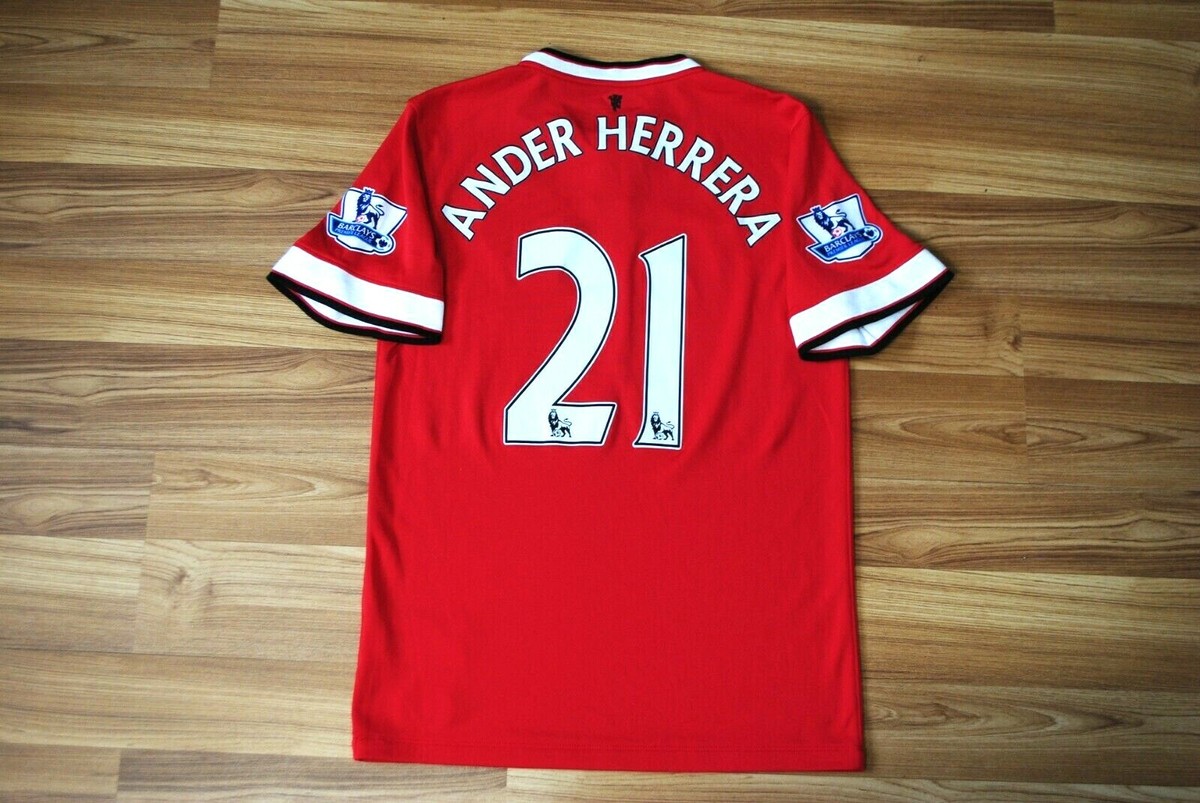 Ander Herrera In Man Utd Kit