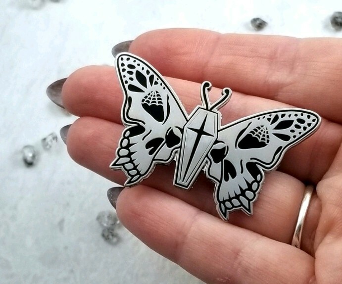 VAMPIRE PIN, Skull Moth Pin Coffin Pin Skull Pin Deathshead Pin Deaths ...