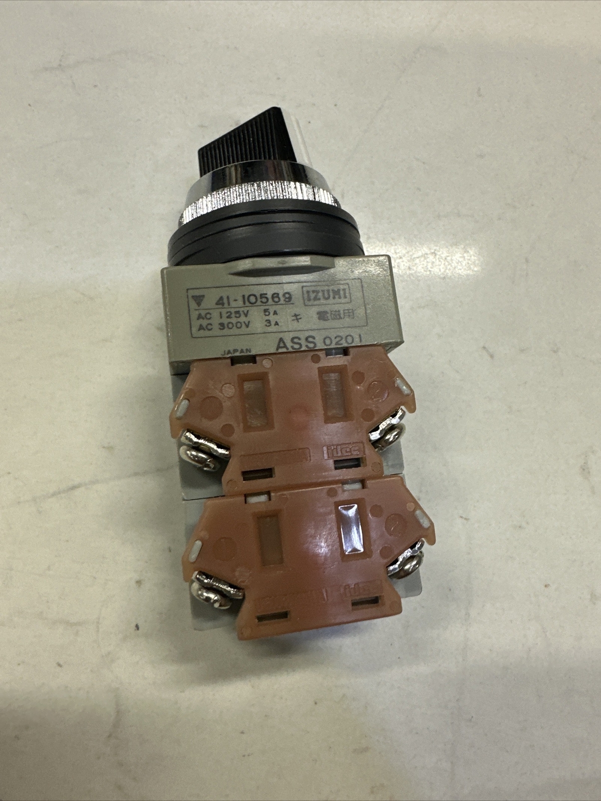 IDEC ASN 41-10569 Selector Switch ASN4110569 for sale online | eBay