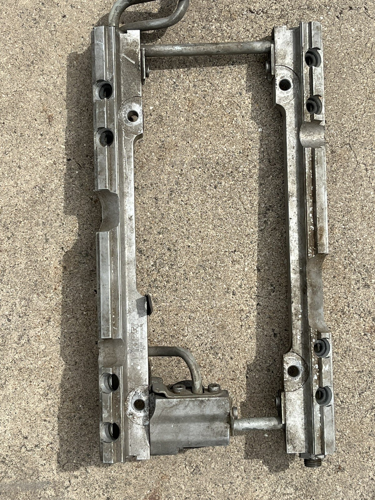 TPI Fuel Injector Rails, Regulator & Lines OEM 1985 - 1988 C4 Corvette ...