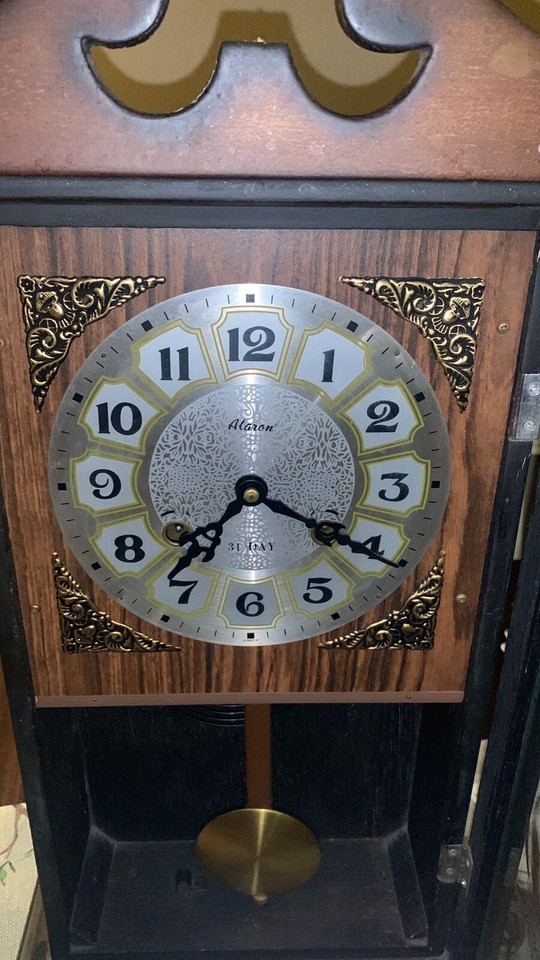 Alaron 31-Day Wall Table Desk Clock Pendulum Yellow Peacocks - Key | eBay