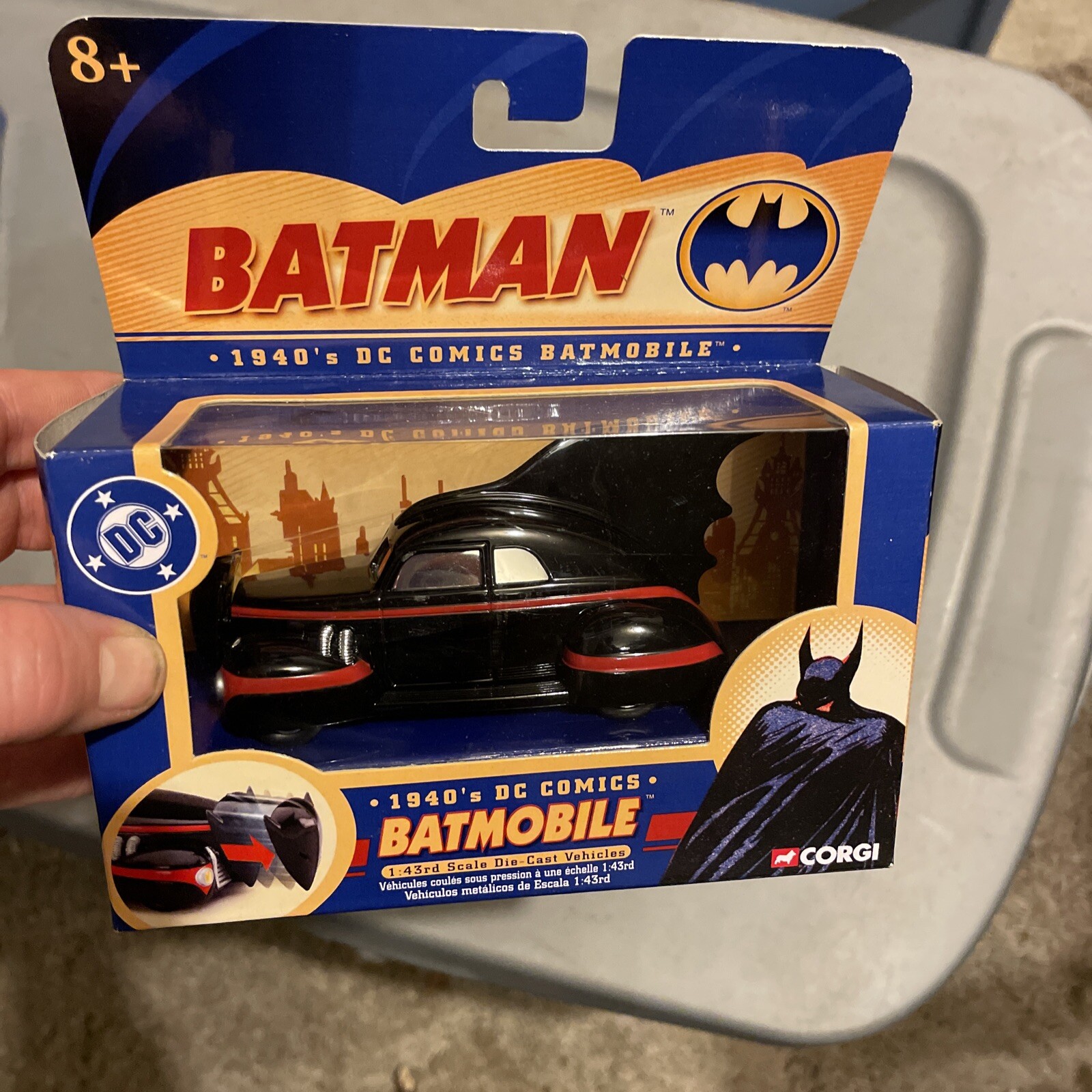 CORGI Batman Collectibles 40's DC Comics Batmobile 1:43 Scale Die Cast ...