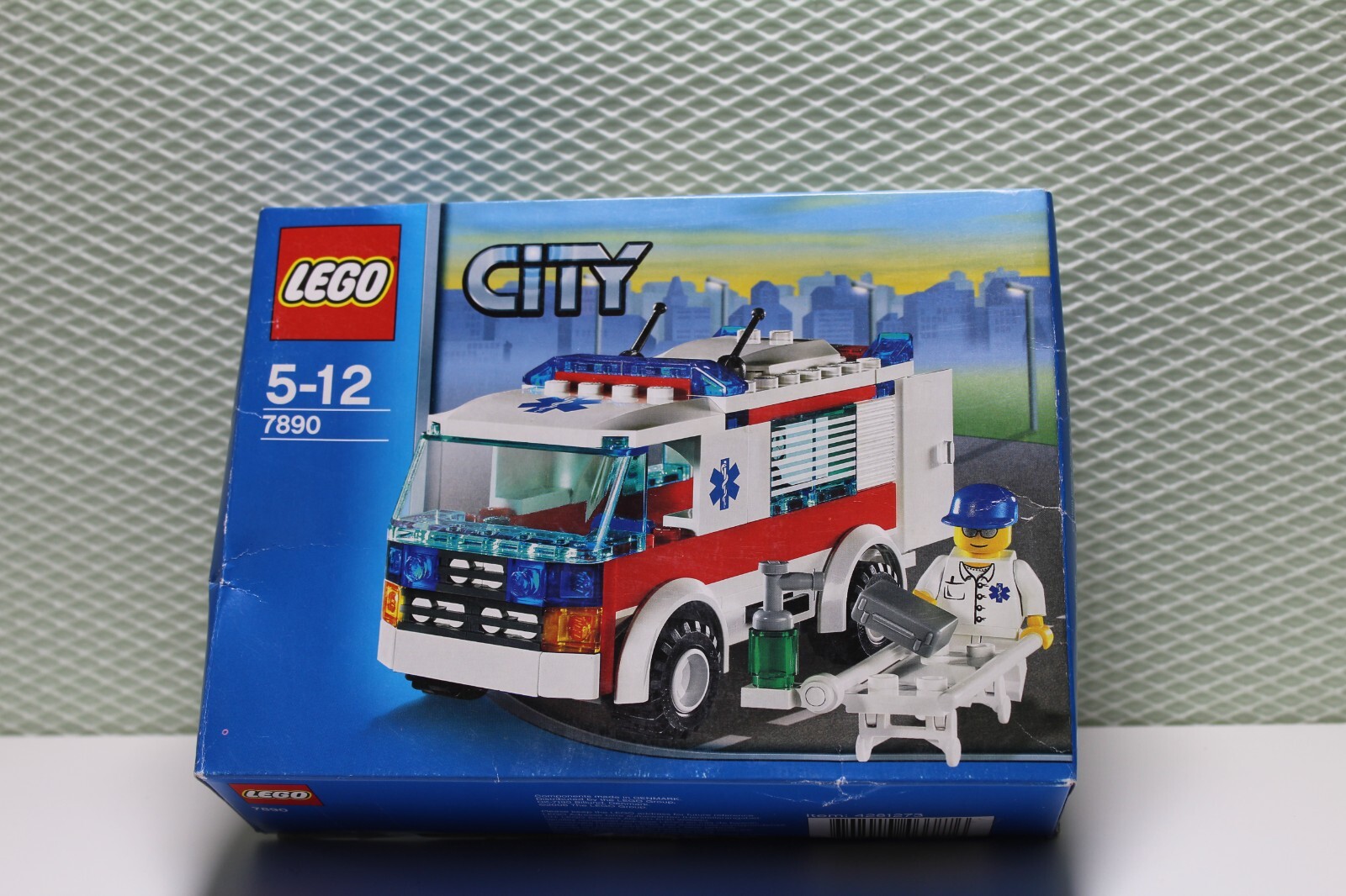 LEGO CITY: Ambulance (7890) online kaufen | eBay