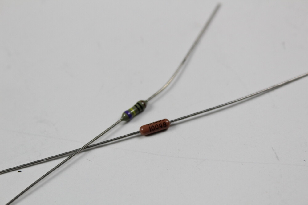 Victoreen MOX-200001004B Leaded Resistor 1M 0.1% Pack of 100 | eBay