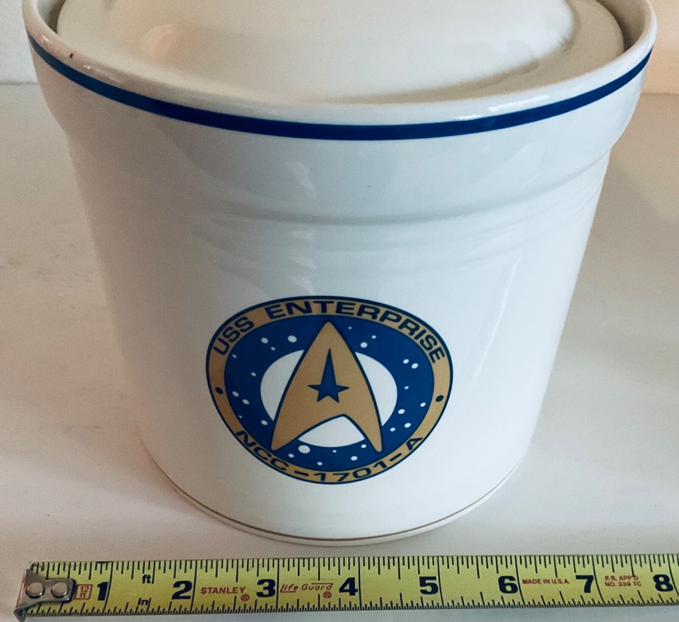 VINTAGE 1993 STAR TREK Pfaltzgraff Stoneware Cookie Jar USS Enterprise ...
