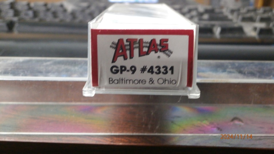 ATLAS gp-9 #4331 N Scale | eBay