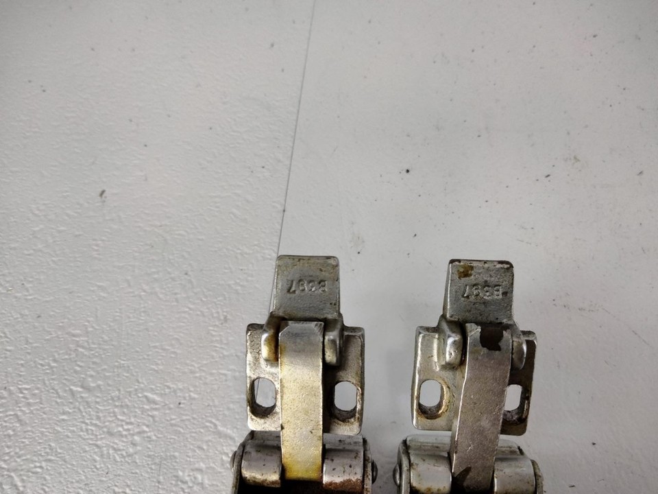 1967 to 1970 MG MGB Convertible Top Clamp Latch Set (2) Header Rail ...