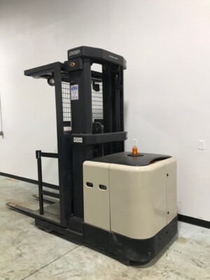 Crown SP3500 Order Picker/Stock Picker Fork Lift | eBay
