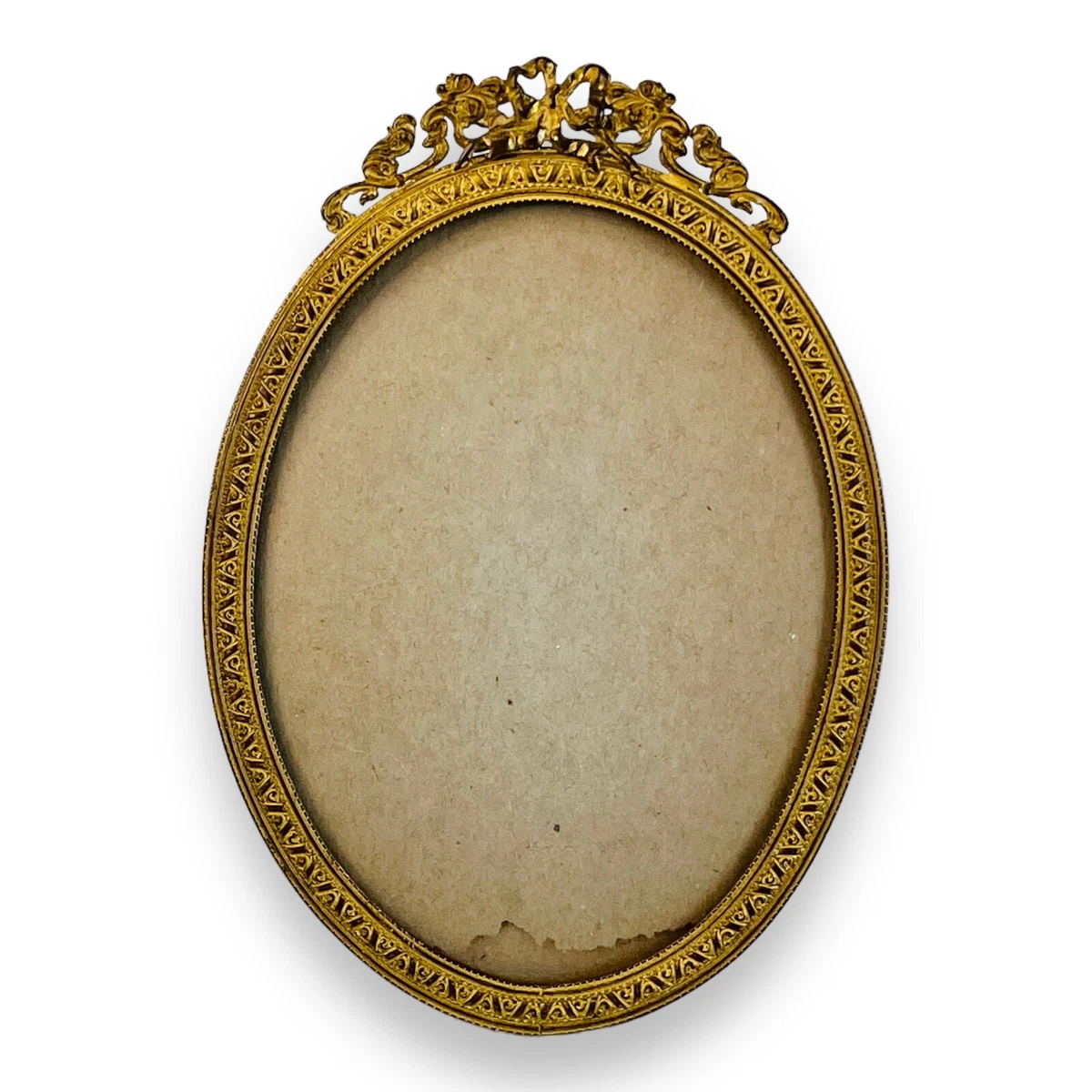 Ornate Oval Picture Frame
