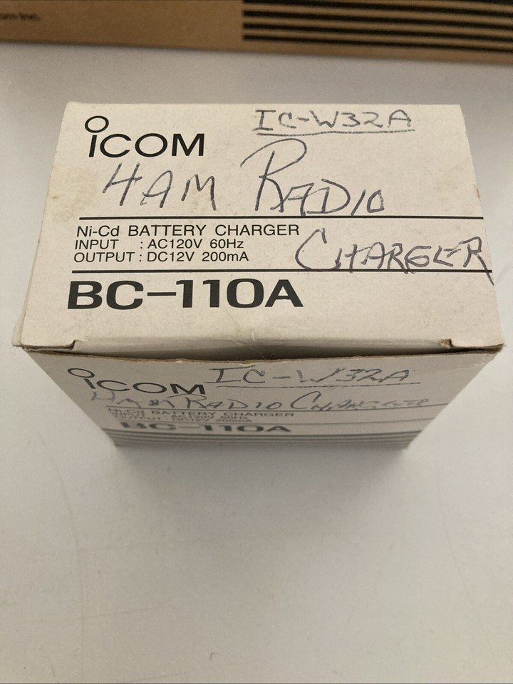 iCOM IC-W32A Handheld Radio Dual Band VHF/UHF Transceiver + Accessories ...