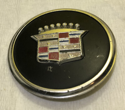 1977/1978 CADILLAC CENTER CAP EMBLEM | eBay