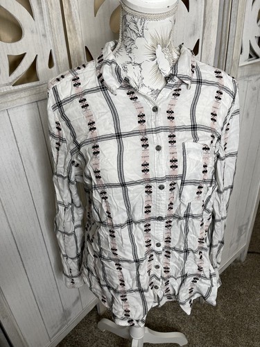 Maurices Top XL Plaid boho hippie Shirt Blouse Button Down Black White | eBay