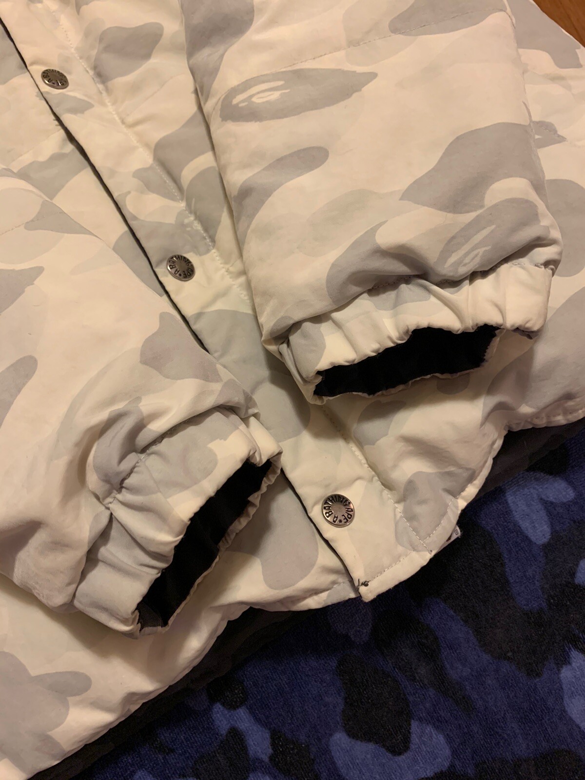 100% Authentic Bape Bathing Ape Black White Reversibl… - Gem