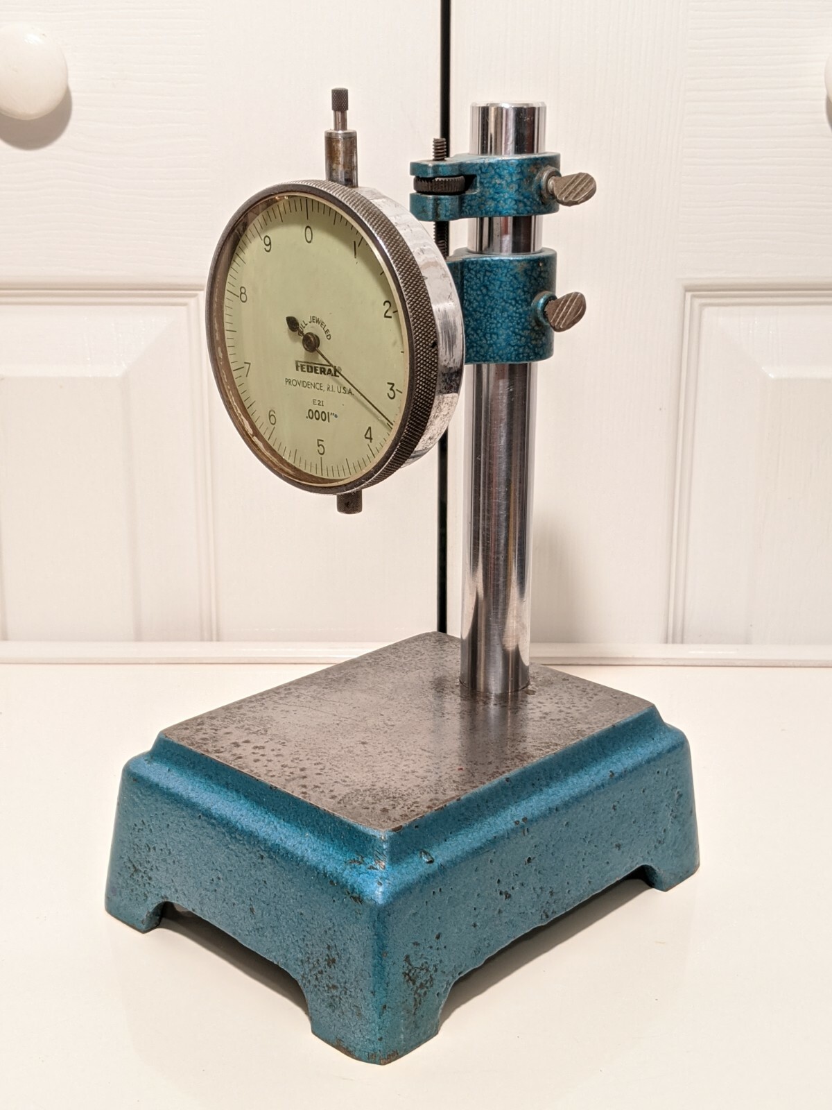 Fowler High Precision Gage Stand w/Federal Model 105 Full Jeweled Dial ...