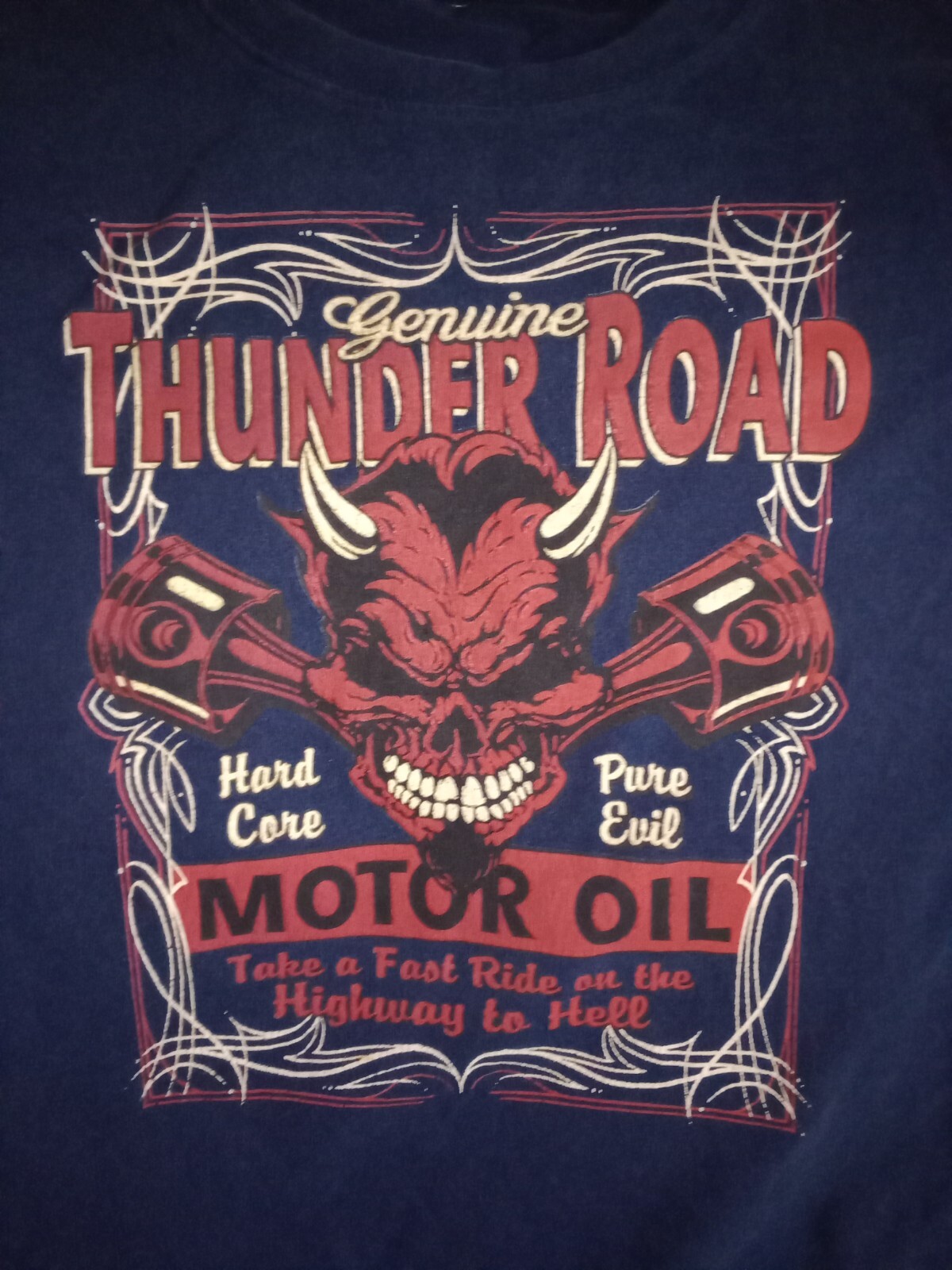 Genuine Thunder Road Motor Oil Devil Skull Pistons Sh… - Gem