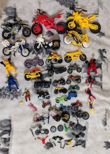 Big Vintage motorcycle toy lot mixed years and makers | eBay
