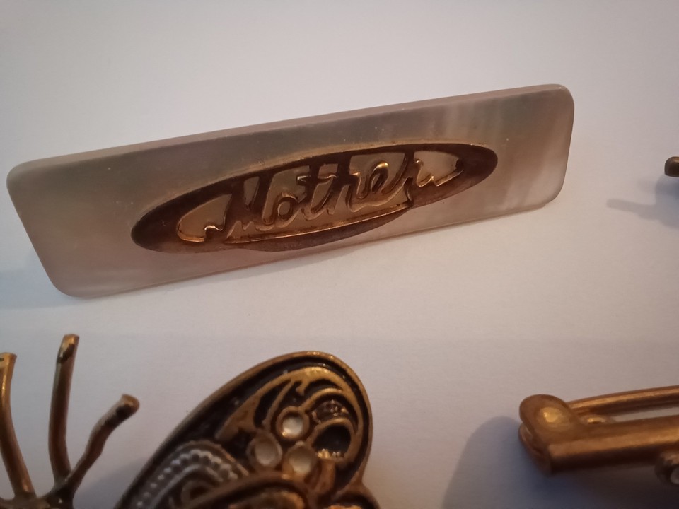 Antique & Vintage Small Bar MoP Enamel Metal Mother Baby Dog & Other ...