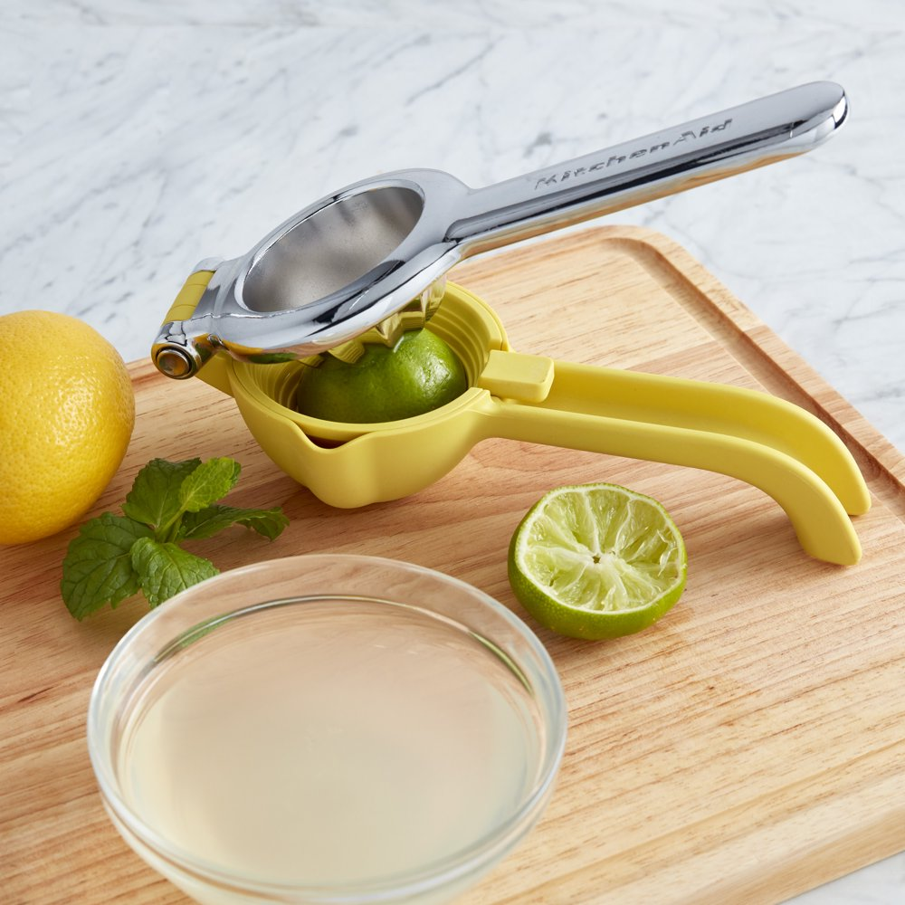 No Mess Citrus Press Meyer Lemon Citrus Squeeze With Pouring Spout ...