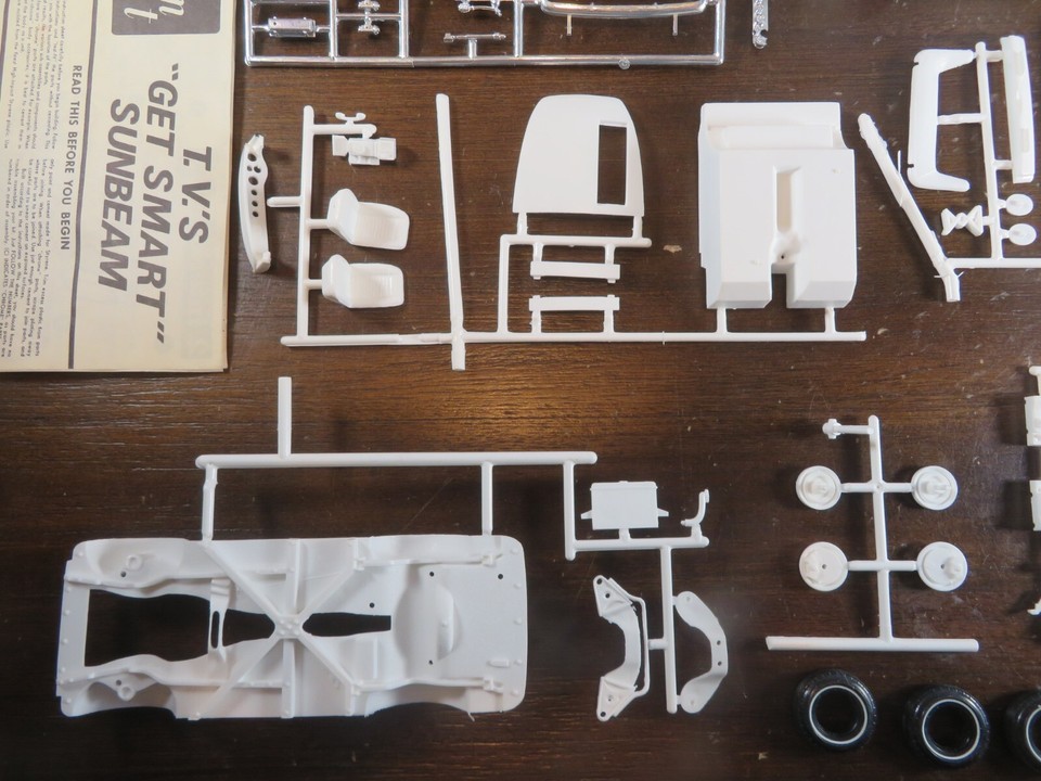 AMT Get Smart Sunbeam Tiger 1/25 | eBay