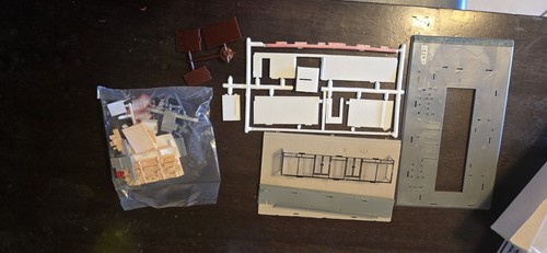 LIFE-LIKE HO SCALE 7 ELEVEN STORE BUILDING Train Accessories | eBay