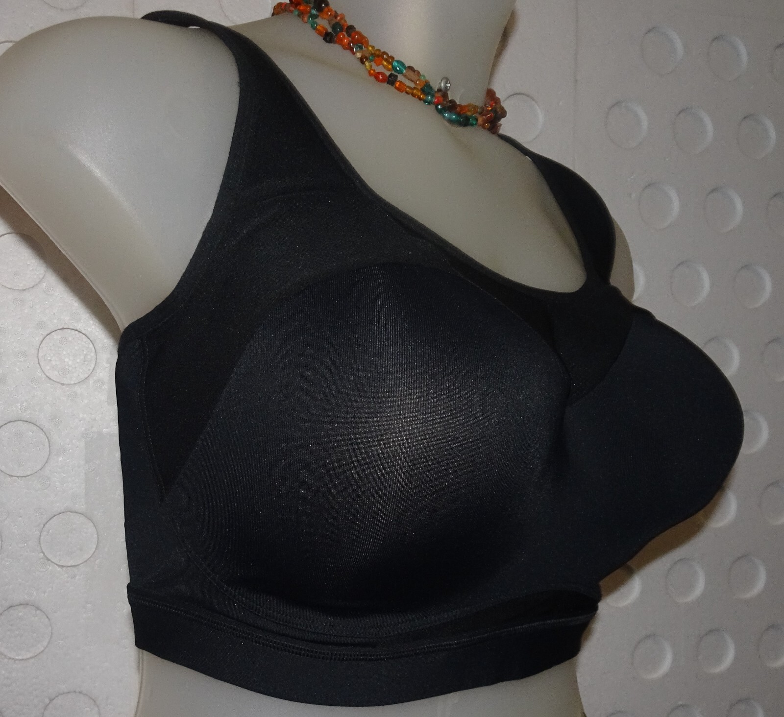 CHAMPION 214-02-2512 High Support Convertible Strap Sports Bra Black ...