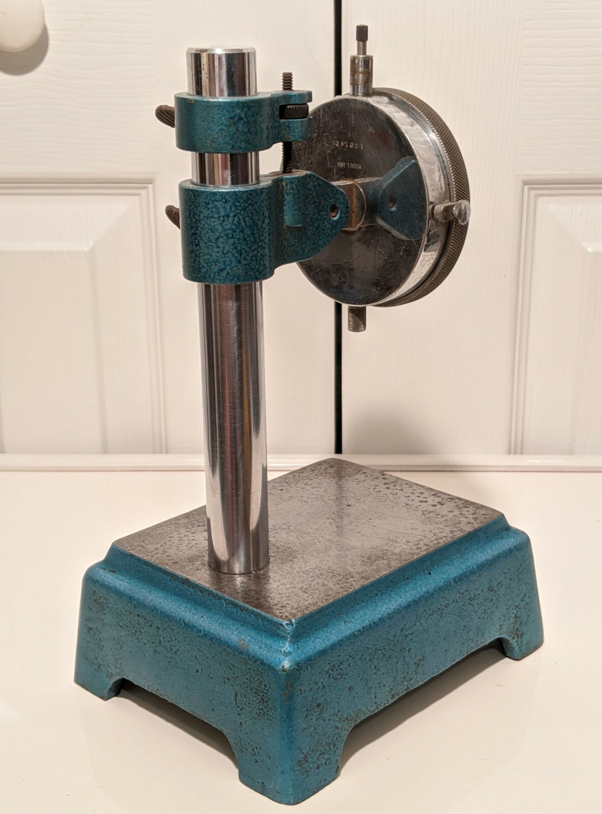 Fowler High Precision Gage Stand w/Federal Model 105 Full Jeweled Dial ...